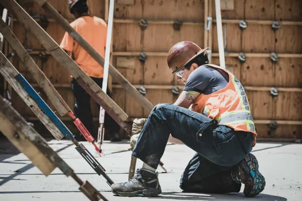 What is Composite Toe? (Explained) | Work Gearz