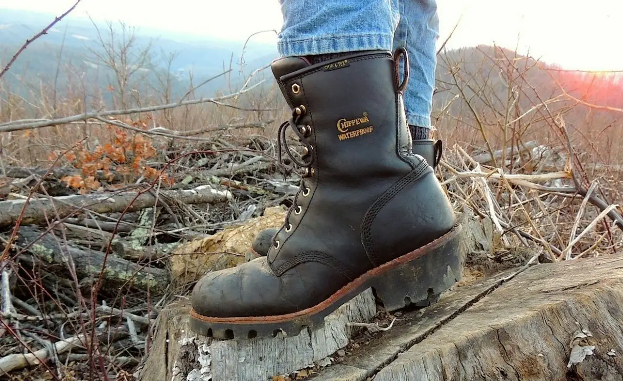 Why Don't Logger Boots Have Steel Toe? | Work Gearz